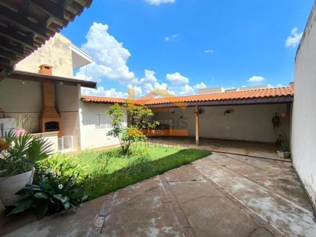 Casa para venda em Werner Plaas de 233.76m² com 3 Quartos, 1 Suite e 6 Garagens