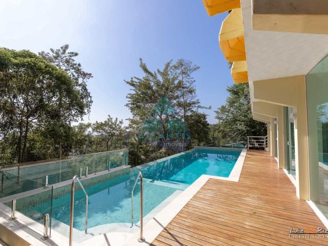 Casa para venda em Toninhas em Ubatuba São Paulo de 216.00m² com 4 Quartos, 4 Suítes e 4 Garagens