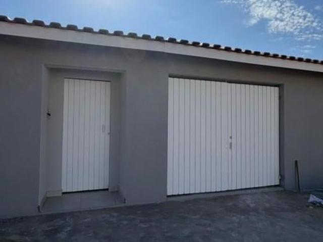 Casa para Venda em Tatuí, Conjunto Habitacional Orlando Lisboa de Almeida, 3 dormitórios, 2 suítes