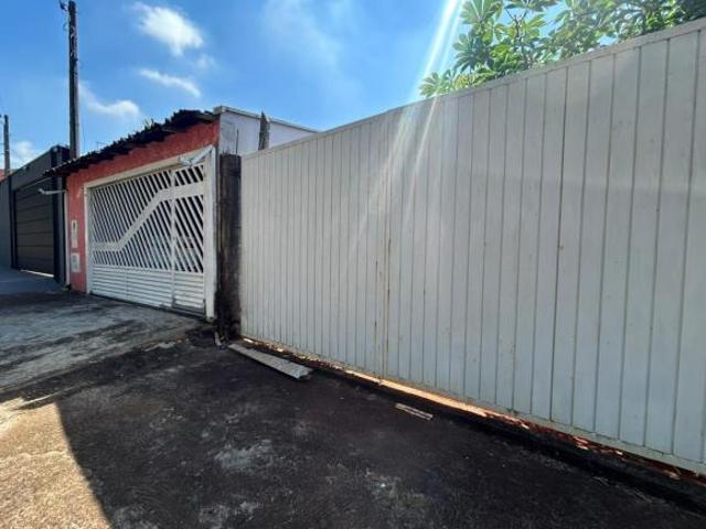 Casa para Venda em Tatuí, Jardim São João, 3 dormitórios, 1 suíte, 2 banheiros, 2 vagas