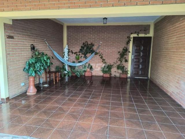 Casa para Venda em Tatuí, Vila Doutor Laurindo, 4 dormitórios, 2 suítes, 3 vagas