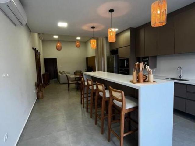 Casa para Venda em Taubaté, Residencial Ecovilla, 3 dormitórios, 3 suítes, 4 banheiros, 2 vagas