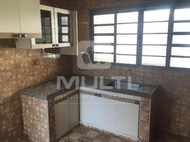 Casa para venda em Tabajaras, Uberlândia