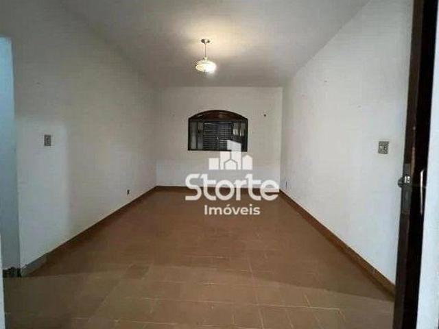 Casa para venda em Tabajaras, Uberlândia