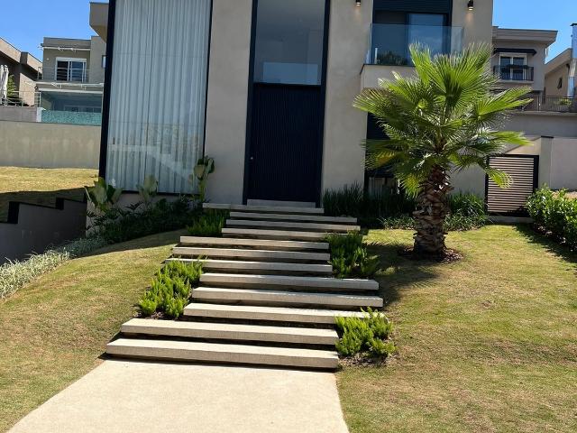Casa para venda em Tamboré em Santana De Parnaíba São Paulo de 420.00m² com 4 Quartos, 4 Suítes e 1 Garagem