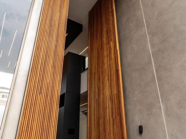 Casa para venda em Tamboré de 1102.19m² com 5 Quartos, 4 Suites e 10 Garagens