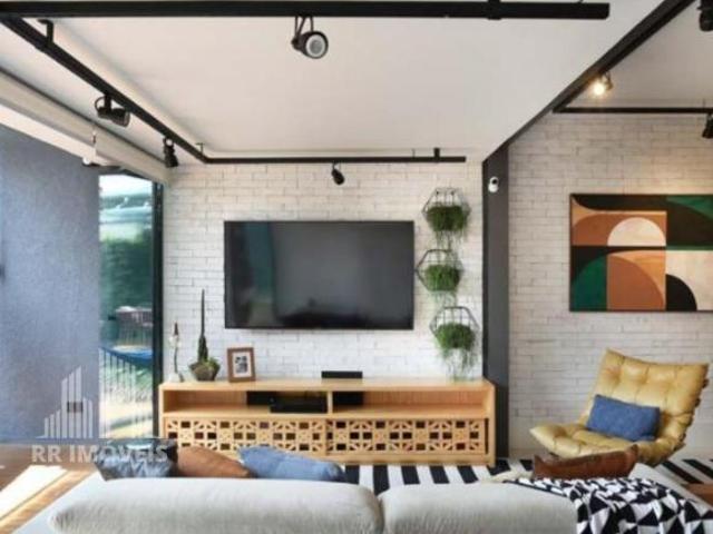 Casa para venda em Tamboré de 180.00m² com 3 Quartos, 1 Suite e 3 Garagens