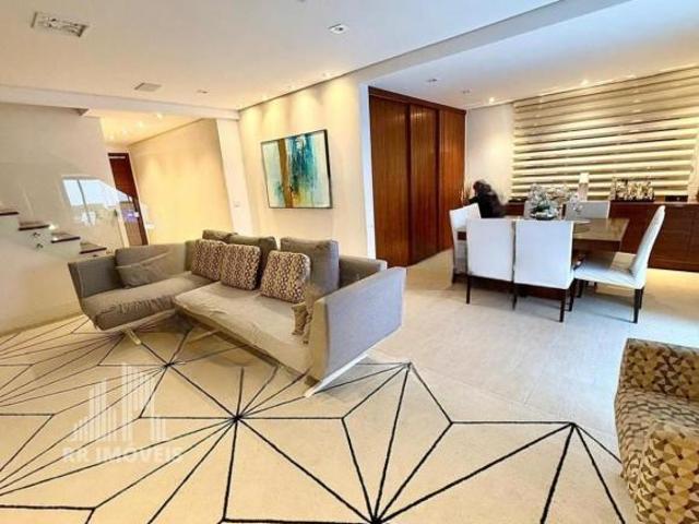 Casa para venda em Tamboré de 285.00m² com 3 Quartos, 3 Suites e 2 Garagens