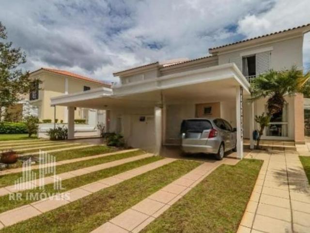 Casa para venda em Tamboré de 330.00m² com 4 Quartos, 1 Suite e 8 Garagens