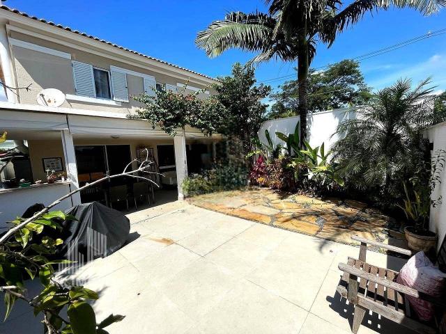 Casa para venda em Tamboré em Santana De Parnaíba São Paulo de 165.00m² com 3 Quartos, 1 Suíte e 2 Garagens