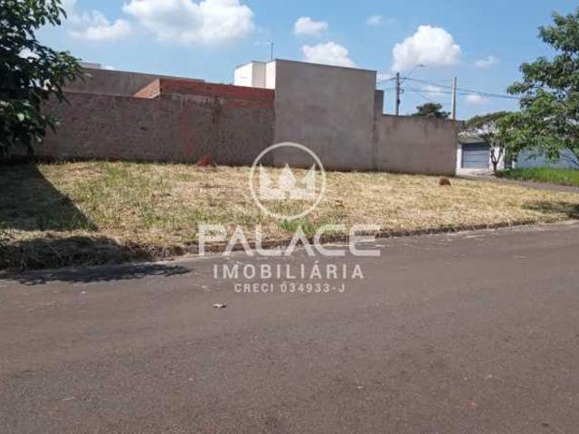 Casa para venda em Taquaral em Piracicaba São Paulo de 10.00m² com 1 Quarto, 1 Suíte e 1 Garagem