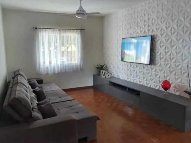 Casa para venda em Tarumã de 338.00m² com 3 Quartos, 3 Suites e 2 Garagens