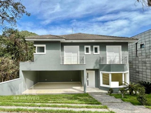 Casa para venda em Tarumã de 330.00m² com 4 Quartos, 1 Suite e 4 Garagens