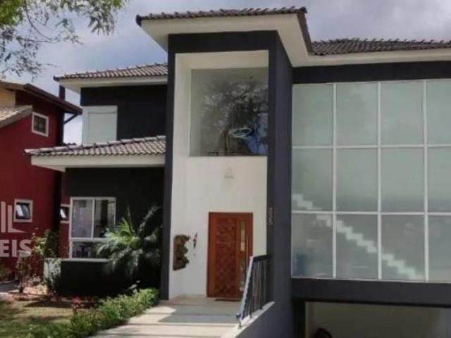 Casa para venda em Tarumã de 358.00m² com 4 Quartos, 4 Suites e 4 Garagens