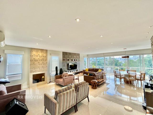 Casa para venda em Tarumã em Santana De Parnaíba São Paulo de 484.00m² com 4 Quartos, 4 Suítes e 9 Garagens