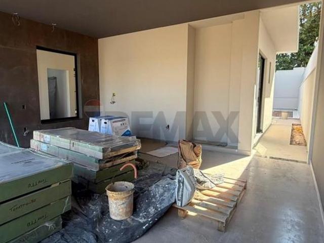 Casa para venda em Terras De Santa Elisa de 200.00m² com 3 Quartos, 3 Suites e 2 Garagens