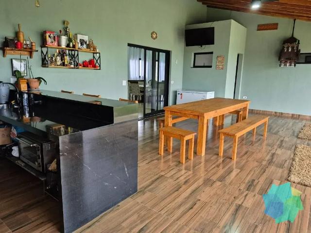 Casa para venda em Terras De Santa Izabel em Salto São Paulo de 177.00m² com 3 Quartos, 1 Suíte e 26 Garagens