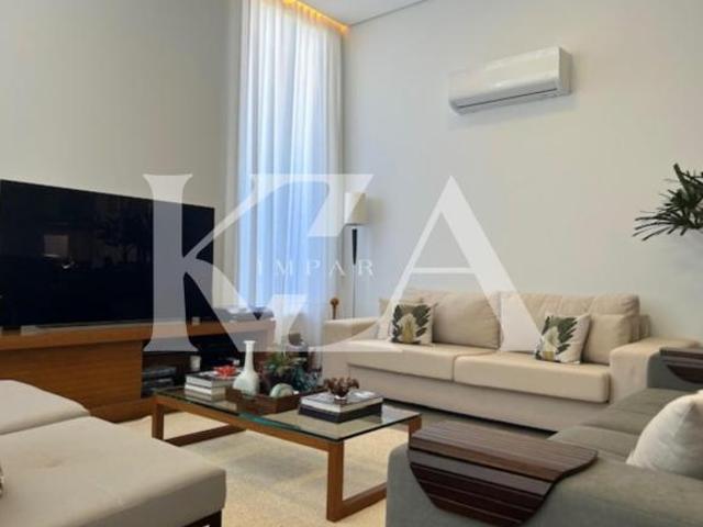 Casa para venda em Terras De Santa Teresa de 260.00m² com 3 Quartos, 3 Suites e 6 Garagens