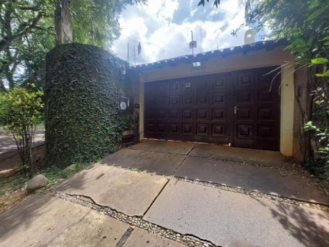 Casa para venda em Terras Do Engenho de 963.00m² com 1 Quarto, 5 Suites e 12 Garagens