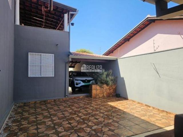 Casa para venda em Tita Rezende, Uberaba