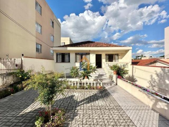 Casa para venda em Tingui de 460.00m² com 6 Quartos, 3 Suites e 6 Garagens