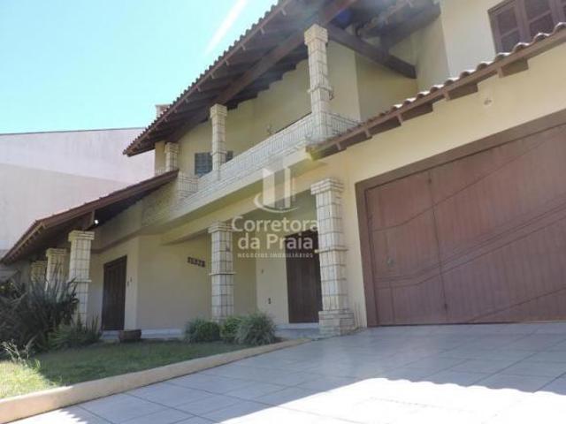 Casa para Venda em Tramandaí, Centro, 5 dormitórios, 2 suítes, 4 banheiros, 4 vagas