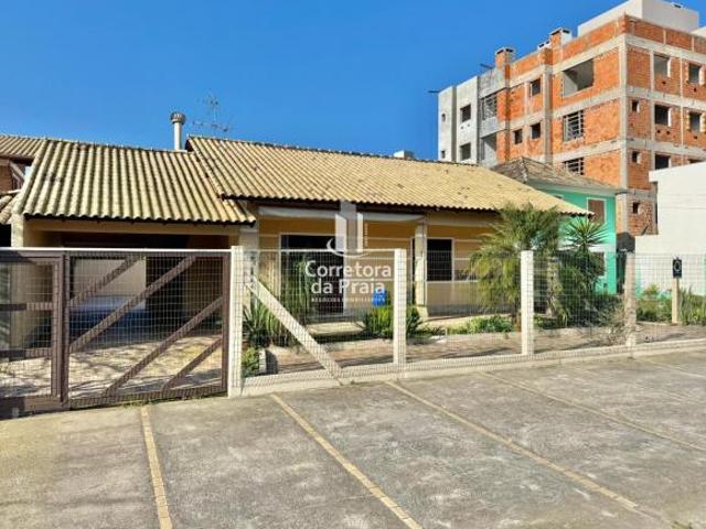 Casa para Venda em Tramandaí, Centro, 3 dormitórios, 1 banheiro