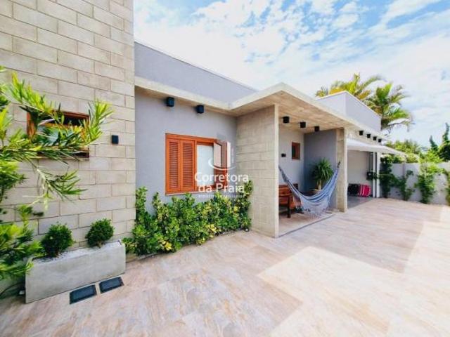 Casa para Venda em Tramandaí, Centro, 3 dormitórios, 1 suíte, 2 banheiros, 2 vagas