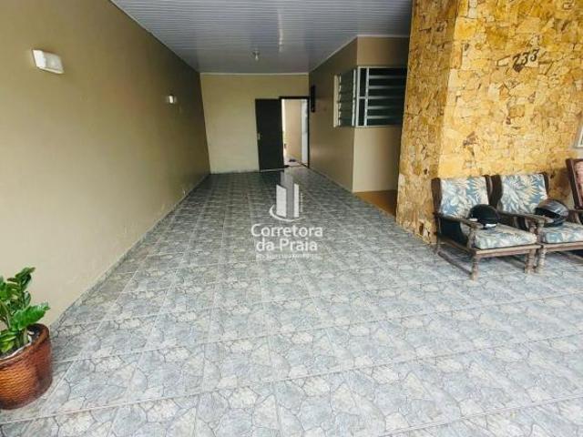 Casa para Venda em Tramandaí, Centro, 3 dormitórios, 1 suíte, 2 banheiros, 2 vagas