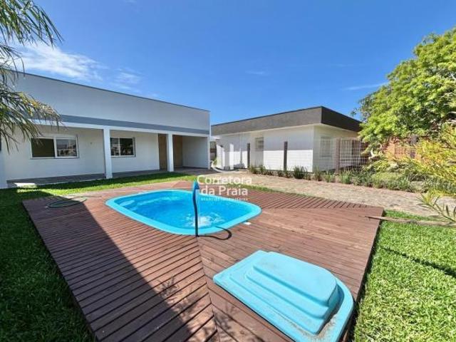 Casa para Venda em Tramandaí, Centro, 3 dormitórios, 1 suíte, 2 banheiros, 2 vagas