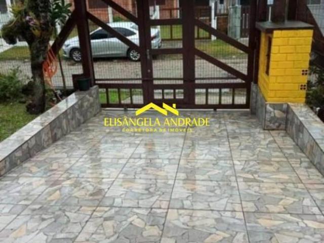 Casa para Venda em Tramandaí, Centro, 3 dormitórios, 2 suítes, 1 banheiro, 2 vagas
