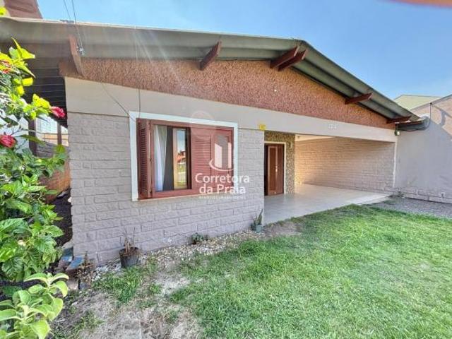 Casa para Venda em Tramandaí, Zona Nova, 4 dormitórios, 2 banheiros, 2 vagas