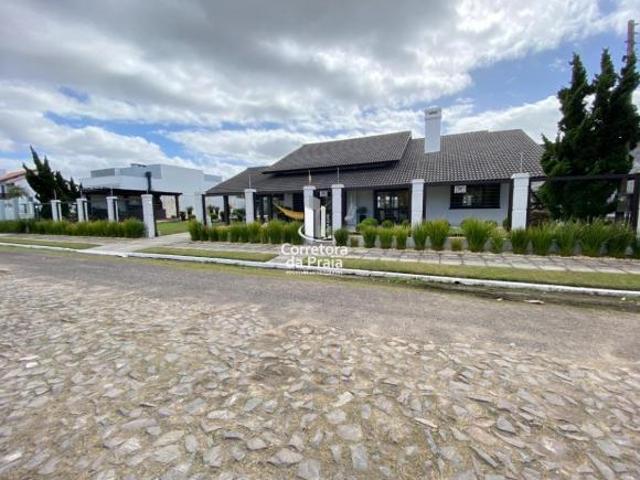 Casa para Venda em Tramandaí, Zona Nova, 5 dormitórios, 1 suíte, 3 banheiros, 2 vagas