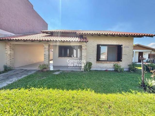Casa para Venda em Tramandaí, Zona Nova, 3 dormitórios, 1 suíte, 2 banheiros, 2 vagas