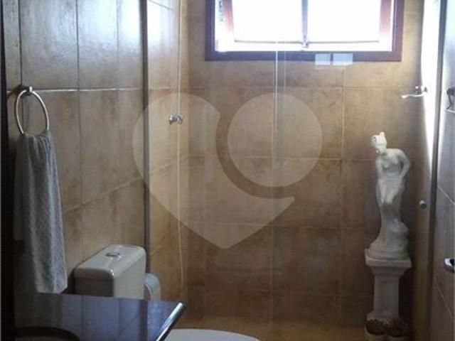 Casa para venda em Traviú de 211.00m² com 2 Quartos, 2 Suites e 3 Garagens