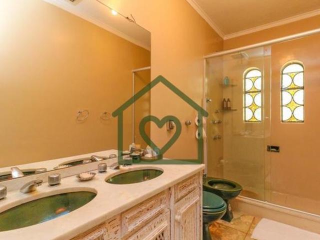Casa para venda em Três Figueiras de 740.00m² com 4 Quartos, 1 Suite e 4 Garagens