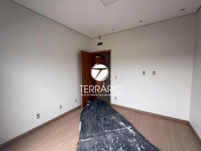Casa para venda em Treviso, Varginha