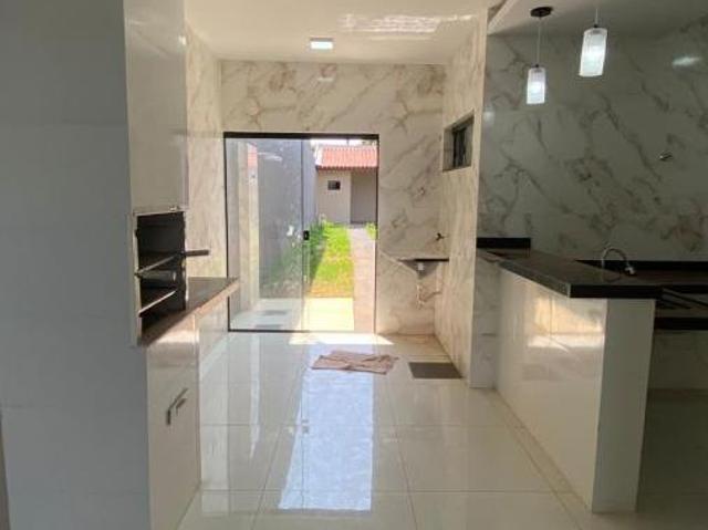 Casa para Venda em Trindade, Setor Maysa, 3 dormitórios, 1 suíte, 3 banheiros, 4 vagas