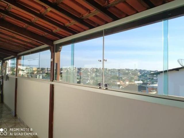 Casa para venda em Tropical de 200.00m² com 3 Quartos e 10 Garagens