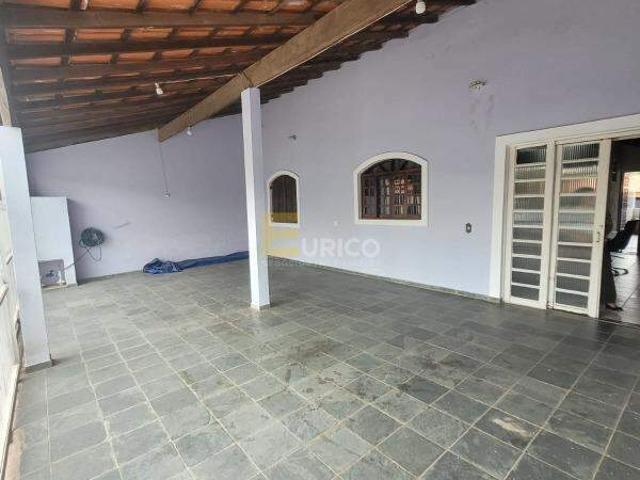 Casa para venda em Tulipas em Jundiaí São Paulo de 180.00m² com 3 Quartos, 1 Suíte e 4 Garagens