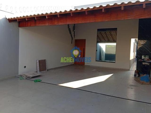 Casa para venda em Umuarama de 126.28m² com 3 Quartos, 1 Suite e 2 Garagens