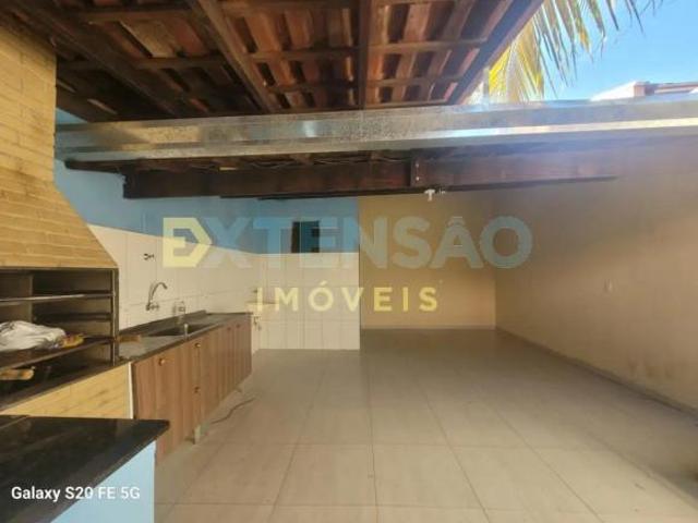 Casa para venda em Umuarama de 131.00m² com 2 Quartos, 1 Suite e 2 Garagens