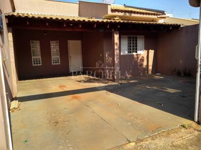 Casa para venda em Umuarama em Araçatuba São Paulo de 89.00m² com 2 Quartos e 2 Garagens