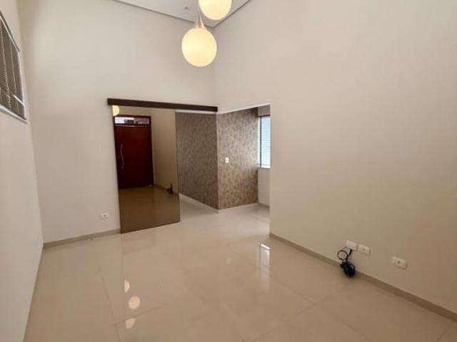 Casa para Venda em Umuarama, Jardim América II, 3 dormitórios, 1 suíte, 3 banheiros, 2 vagas