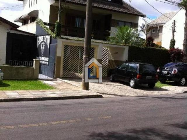 Casa para venda em Uberaba de 427.00m² com 7 Quartos, 2 Suites e 8 Garagens