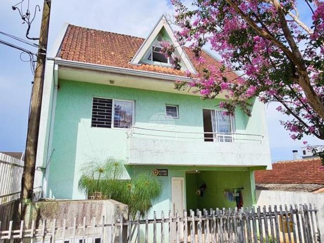 Casa para venda em Uberaba de 139.00m² com 3 Quartos, 1 Suite e 1 Garagem