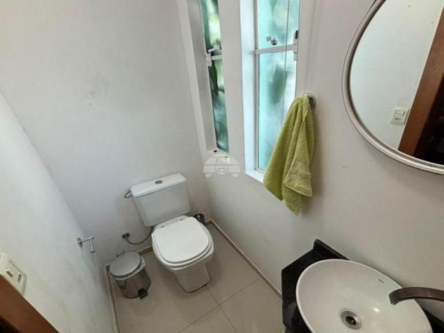 Casa para venda em Uberaba de 350.00m² com 4 Quartos, 1 Suite e 4 Garagens