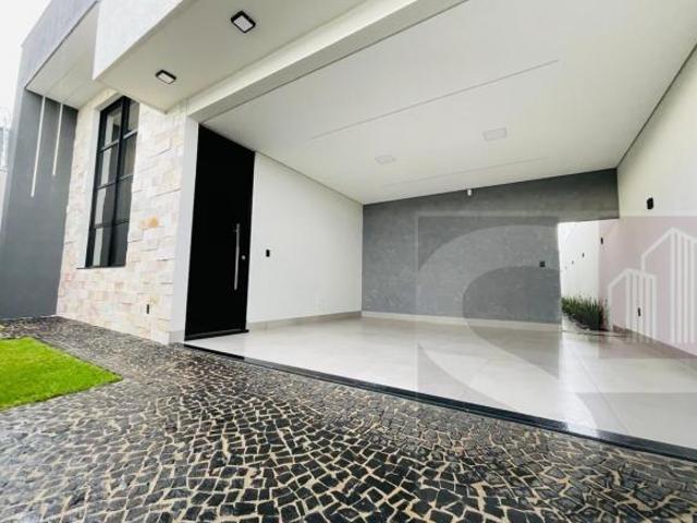 Casa para Venda em Uberlândia, Verde Umuarama, 3 dormitórios, 1 suíte, 3 banheiros, 2 vagas