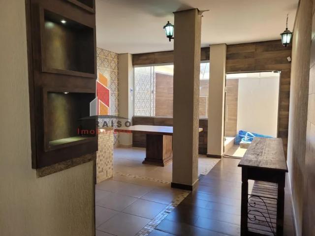 Casa para Venda em Uberlândia, Brasil, 3 dormitórios, 1 suíte, 2 banheiros, 3 vagas