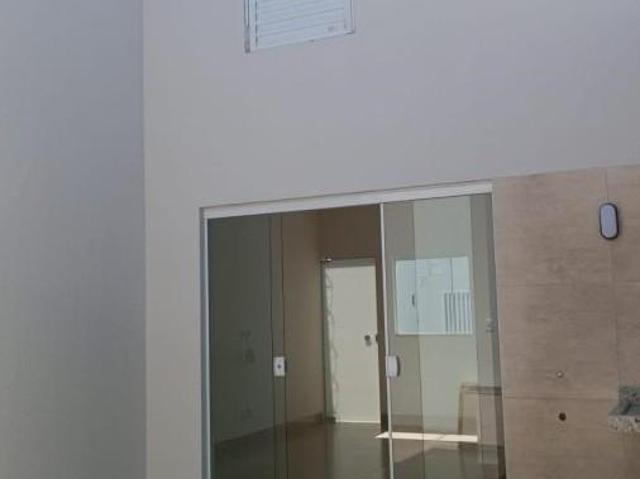 Casa para Venda em Uberlândia, Granada, 2 dormitórios, 1 suíte, 2 banheiros, 1 vaga